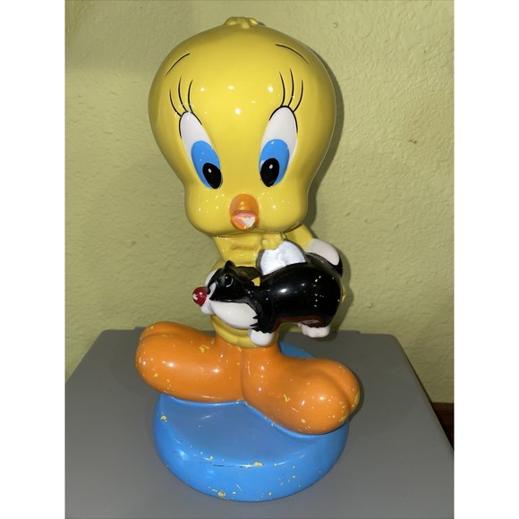 Warner Bros. | Other | Vintage 998 Warner Bros Studio Store Tweety Bird ...